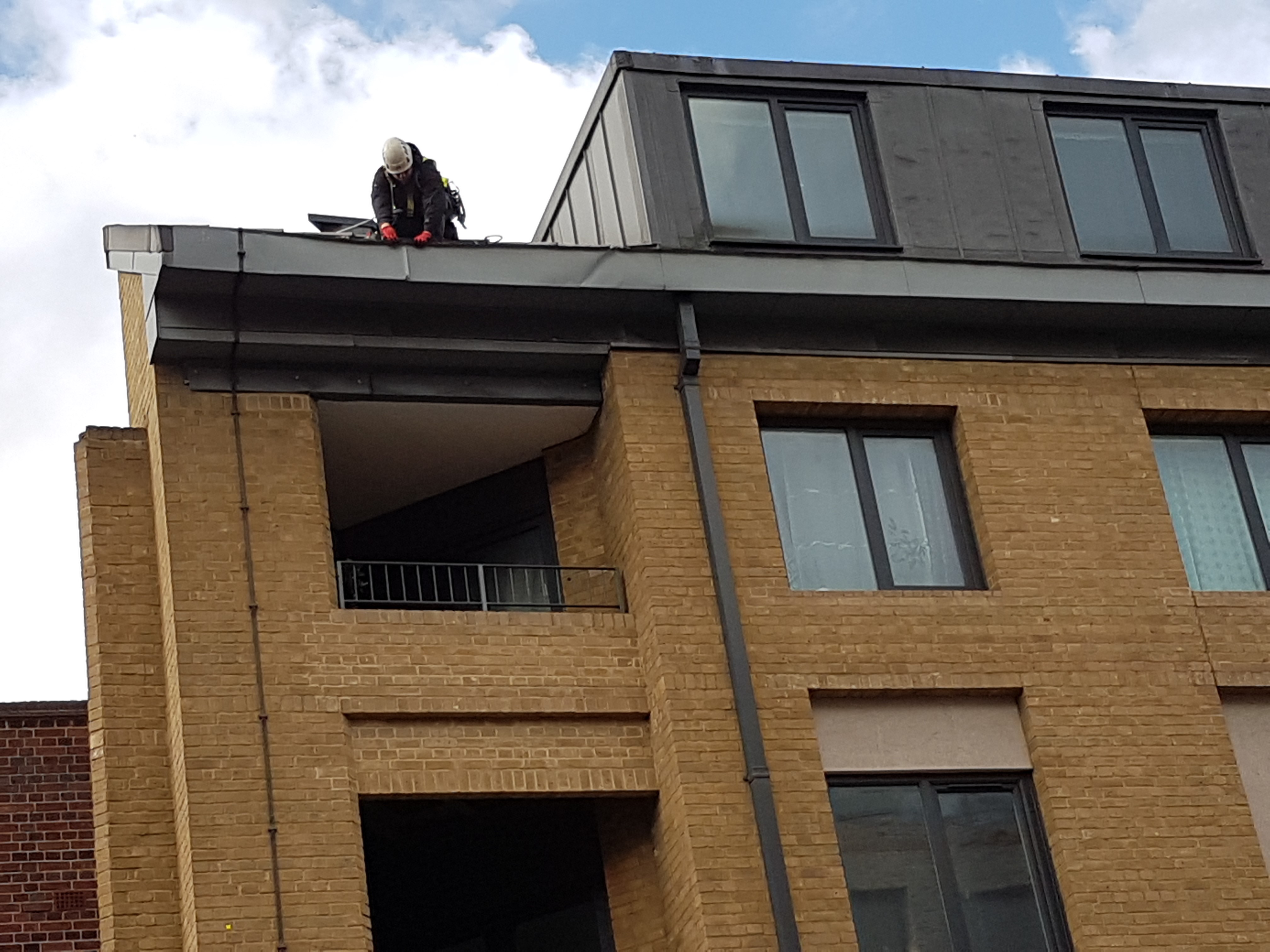 Emergency gutter maintenance - Repair Abseiling Ltd.